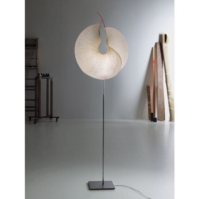 Ingo Maurer Yoruba Rose Table Lamp